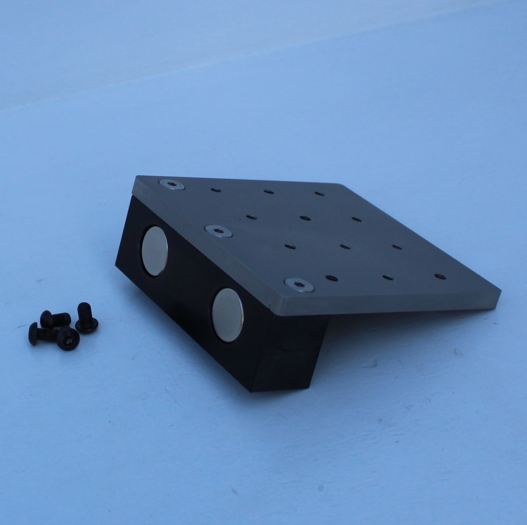 METALMAQ creates a MAGNETIC TEMPLATE for a press brake